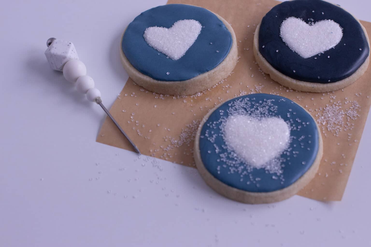 How to Add Sprinkles and Sanding Sugar to Cookies - The Frosted Kitchen