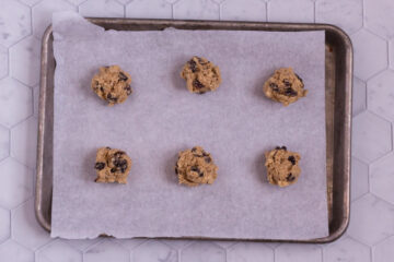 Easy Crisco Oatmeal Raisin Cookie Recipe - The Frosted Kitchen
